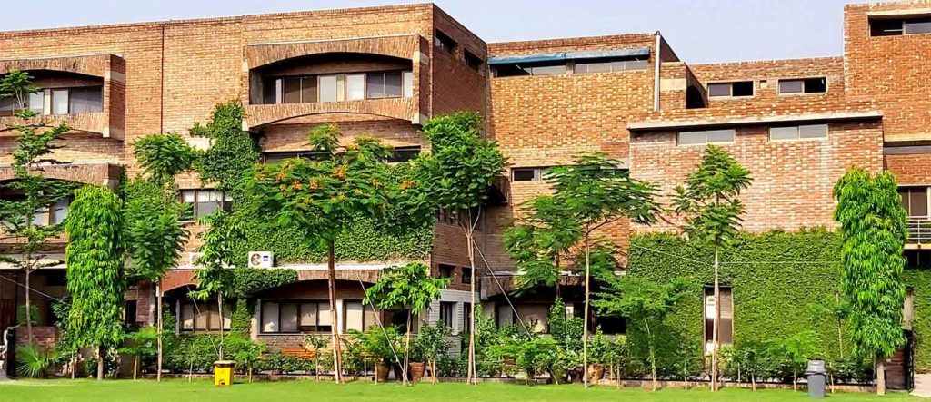 Crescent School – Unity – Faith – Discipline